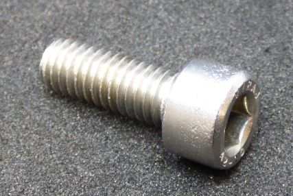 SOC.HD CAP SCR. DIN912 M6X16 ST / MPN - 01006180